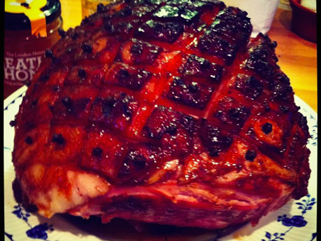 The Butchery's guide to making honey glazed ham — London Honey Co.
